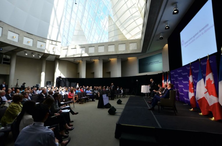 Conférencier et animateur – MICHEL ROCHON